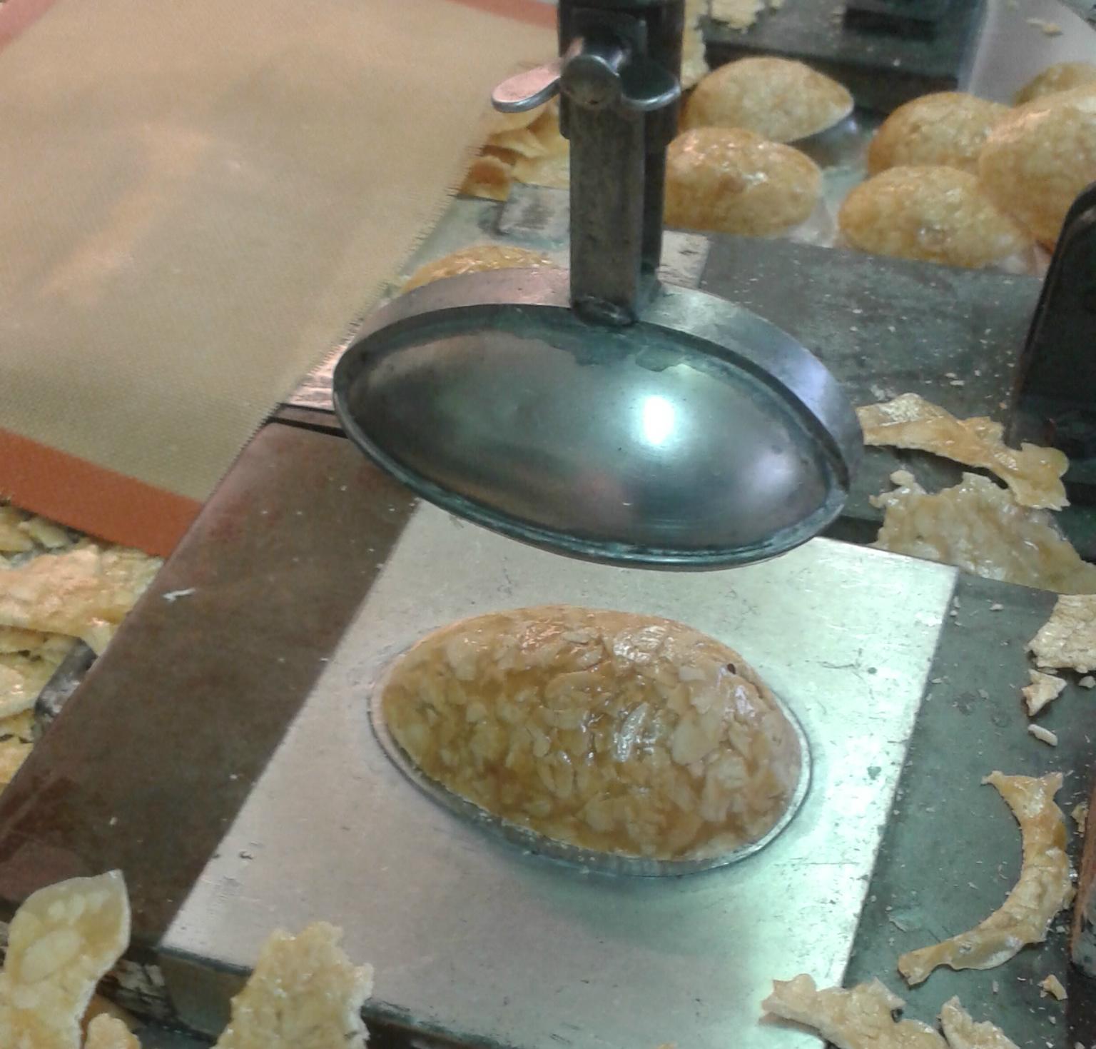 Krokant-Eier & Karamell-Hasen – Konditorei – Café Schurr